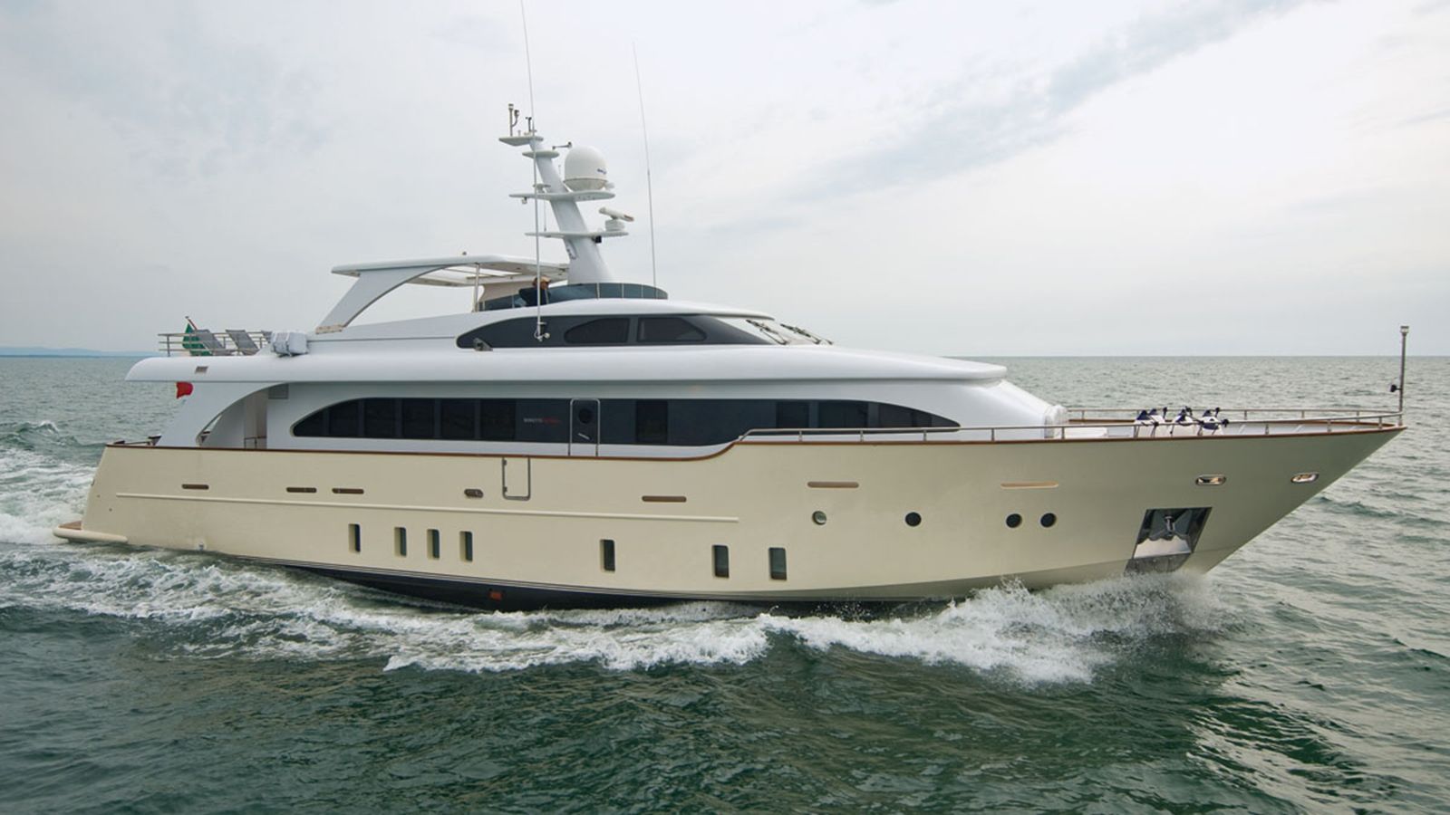 Maca yacht (Benetti Sail Division, 28.3m, 2008)